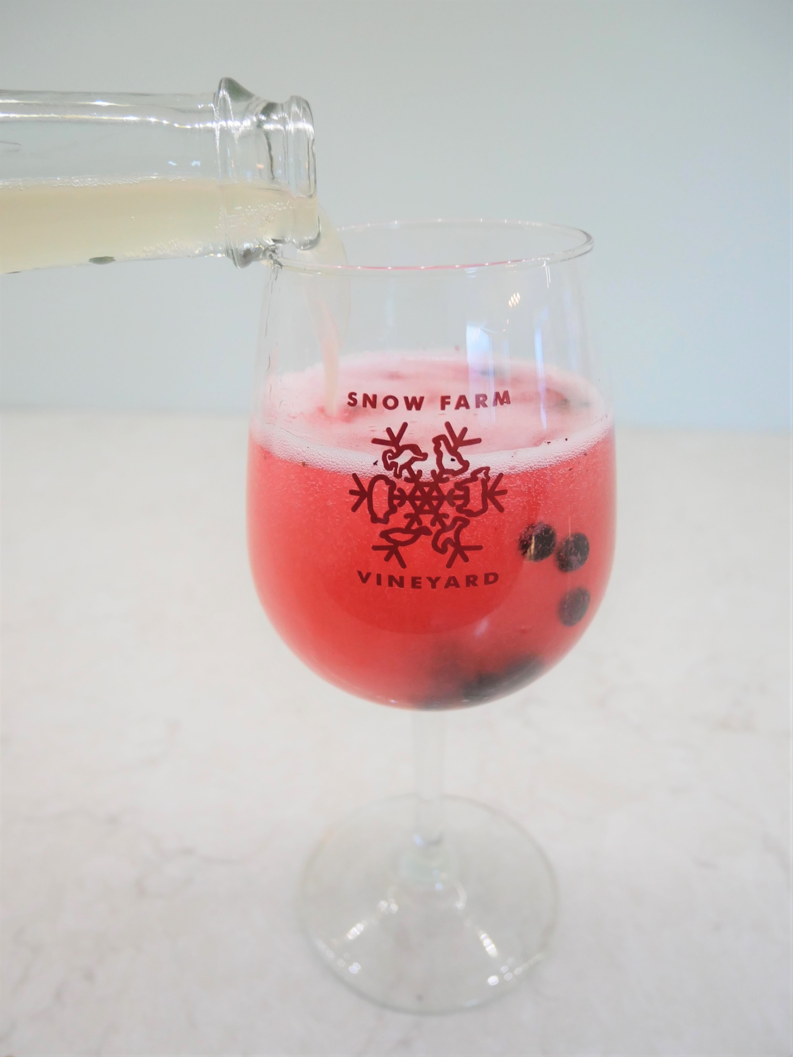 5 Pet-Nat Sparkling Wine Cocktails You Have to Try - Snow Farm Vineyard ...